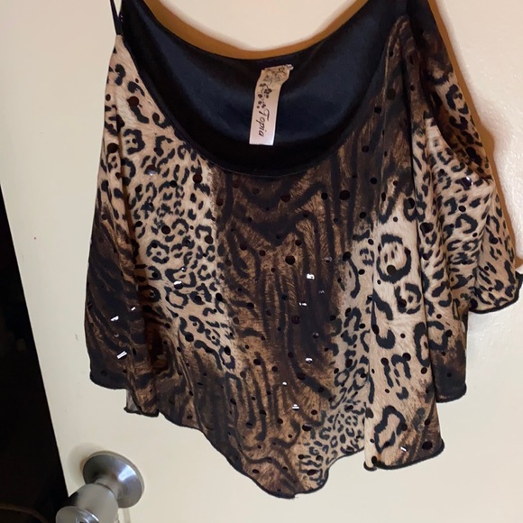 Tops | Animal Print Crop Top | Poshmark